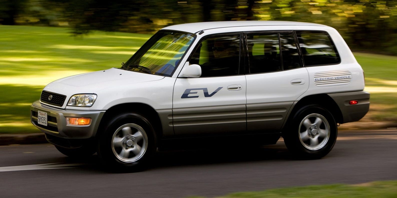 Everyone Forgot These Electric Cars Existed