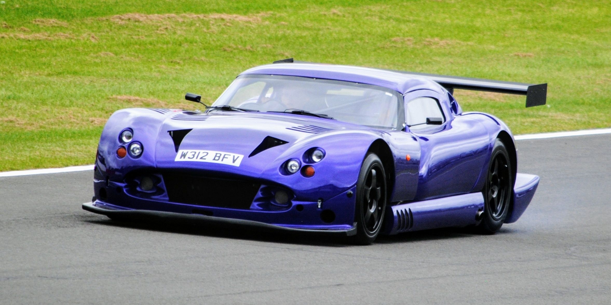 8 One-Off Supercars That You Probably Forgot Existed