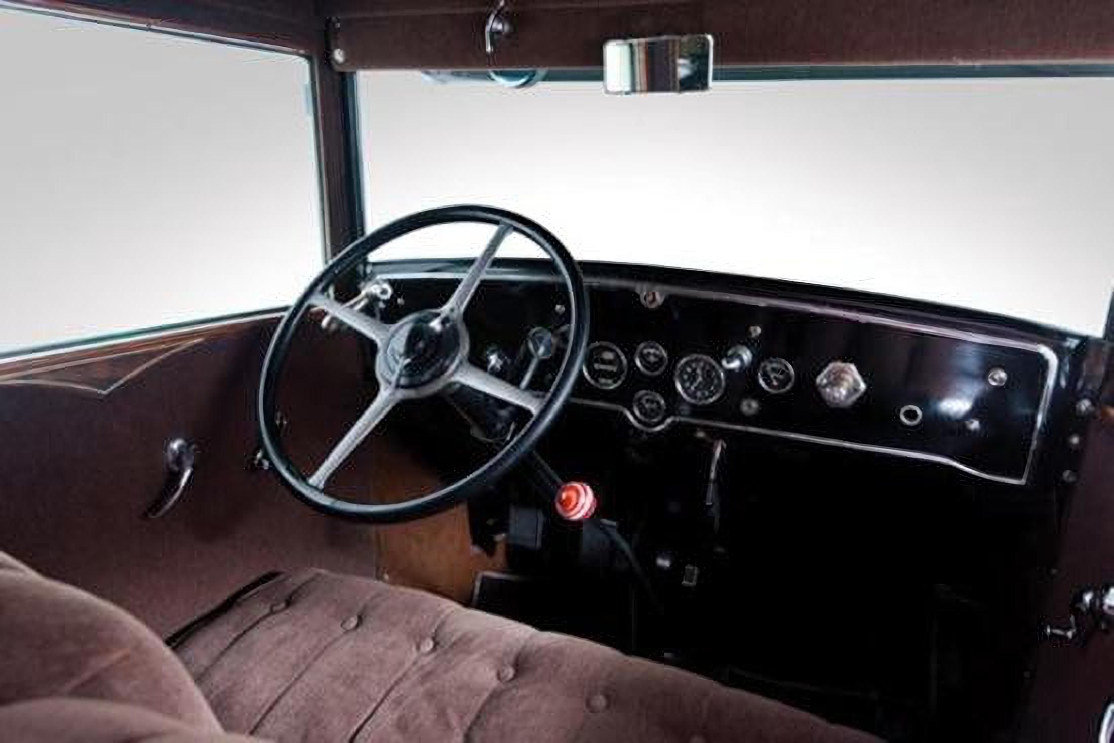 A Detailed Look At Al Capone's 1928 Cadillac