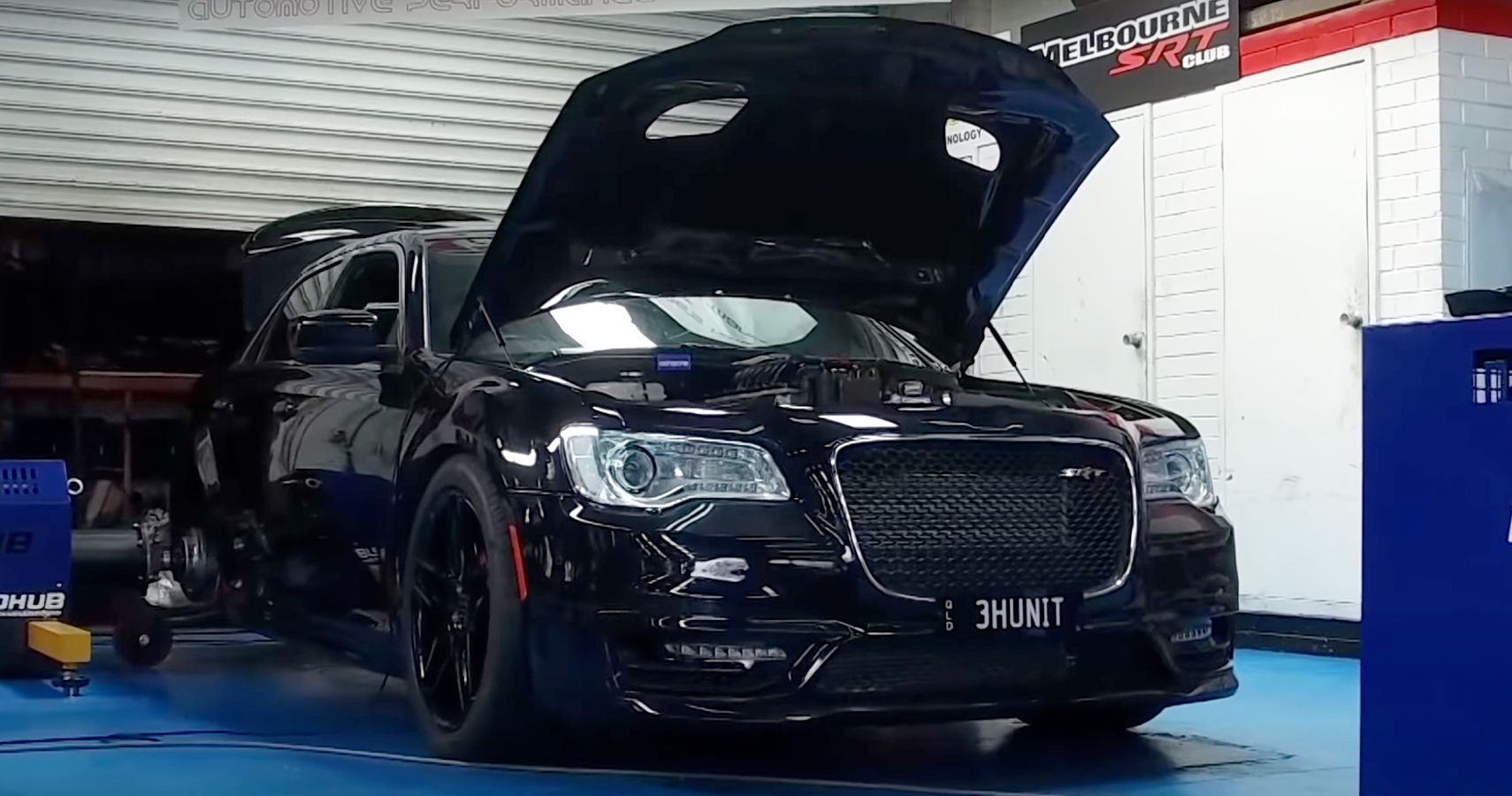 Listen To This Demon-Swapped Chrysler 300 SRT Scream Out 961 Horsepower