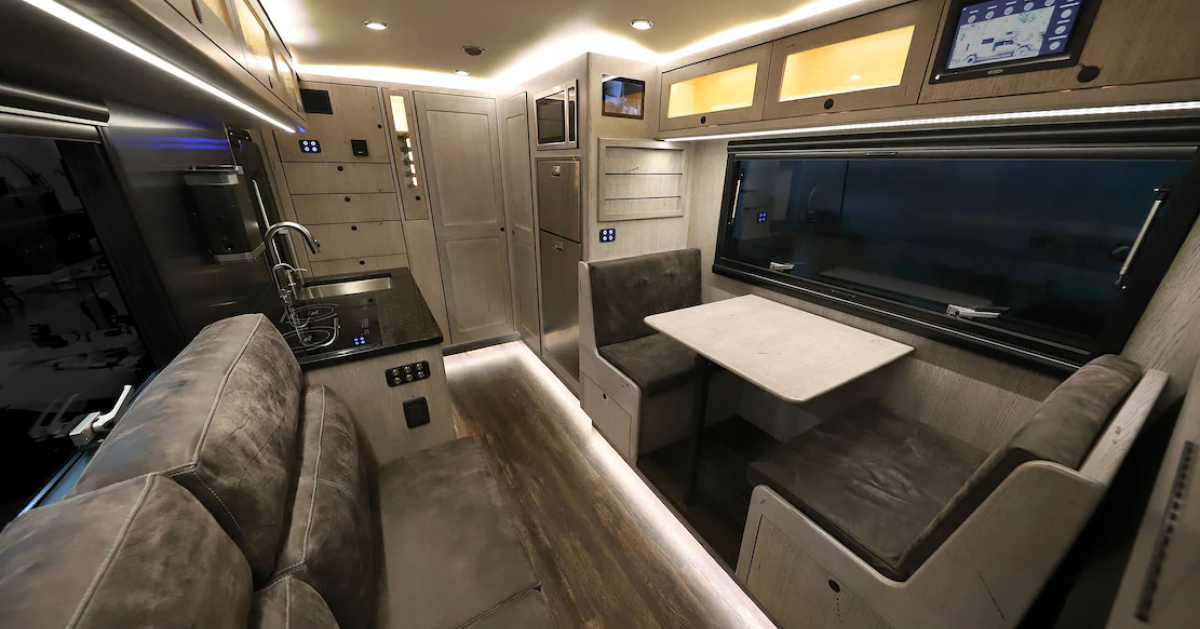 This Is Why The EarthRoamer RV Has Such A Whopping Price Tag