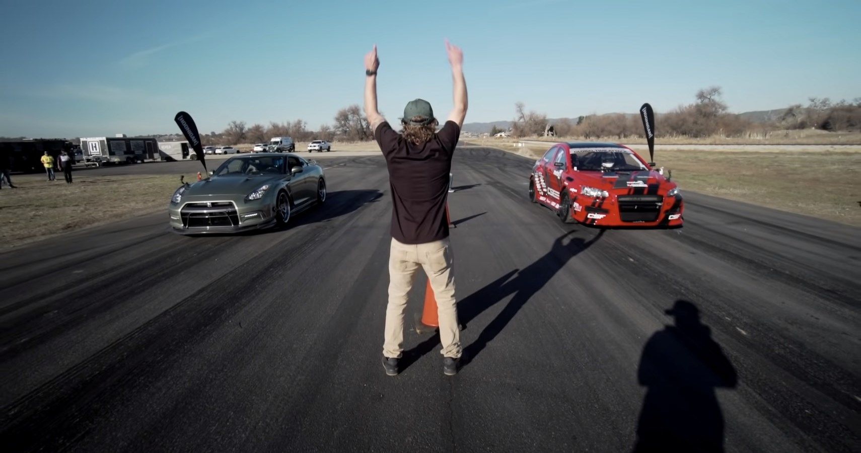 Godzilla Vs Time Attack Monster: 700-HP Nissan GT-R Drag Races 675-HP ...