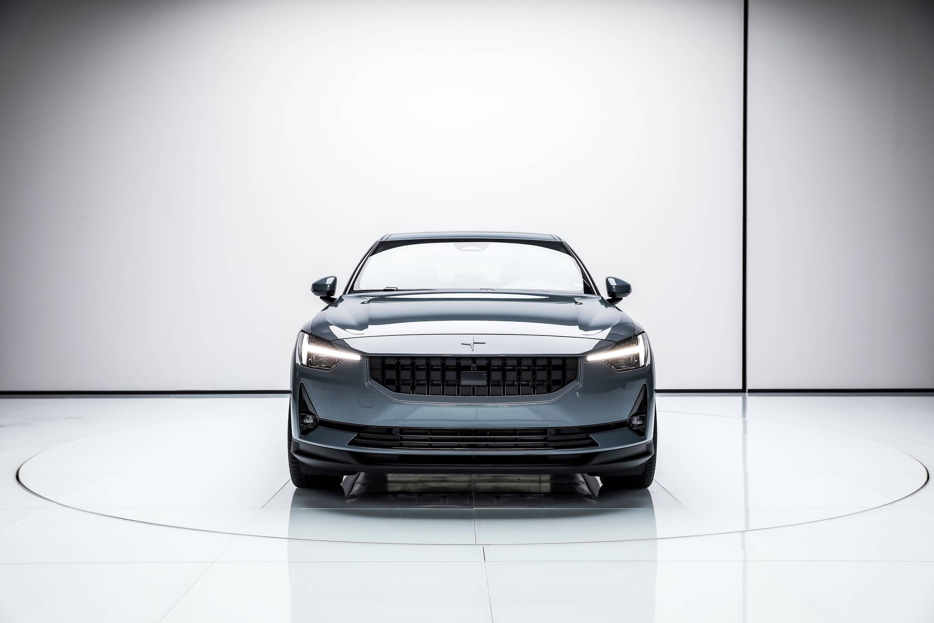 Coolest Features Found In The New Polestar 2