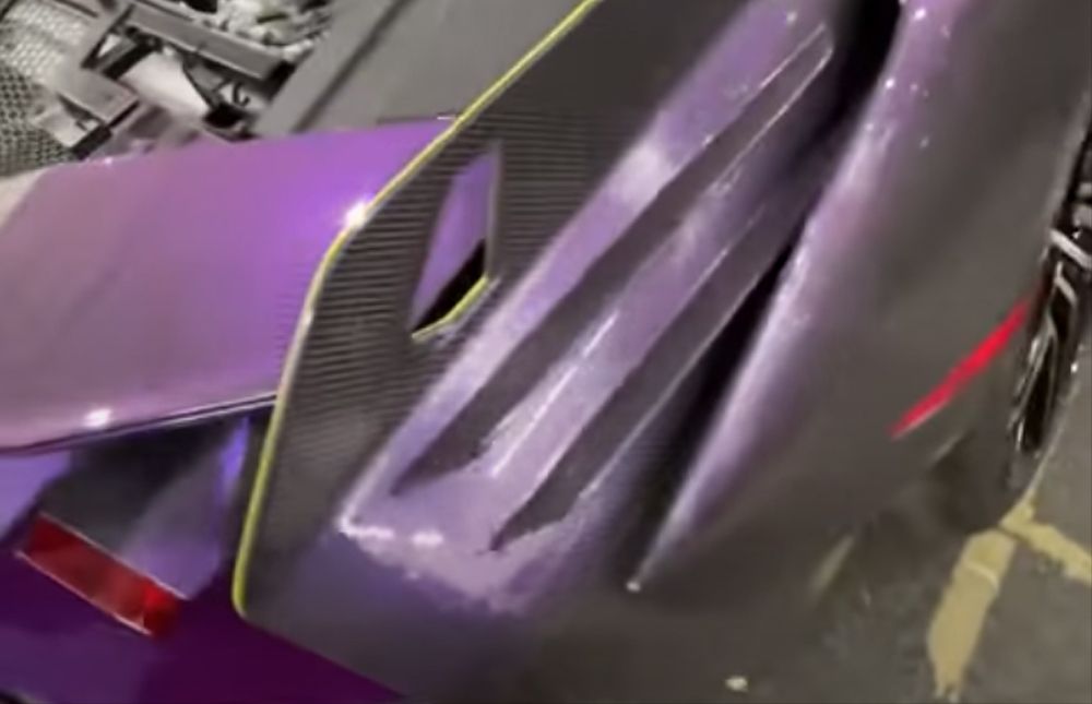 Lamborghini Sian FKP 37 Looks Otherworldly Sporting Faded Purple Carbon ...