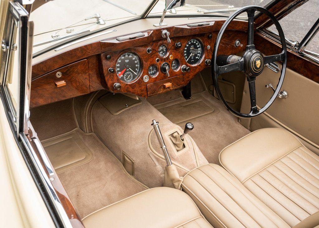 How The XK140 Brought Jaguar Forward