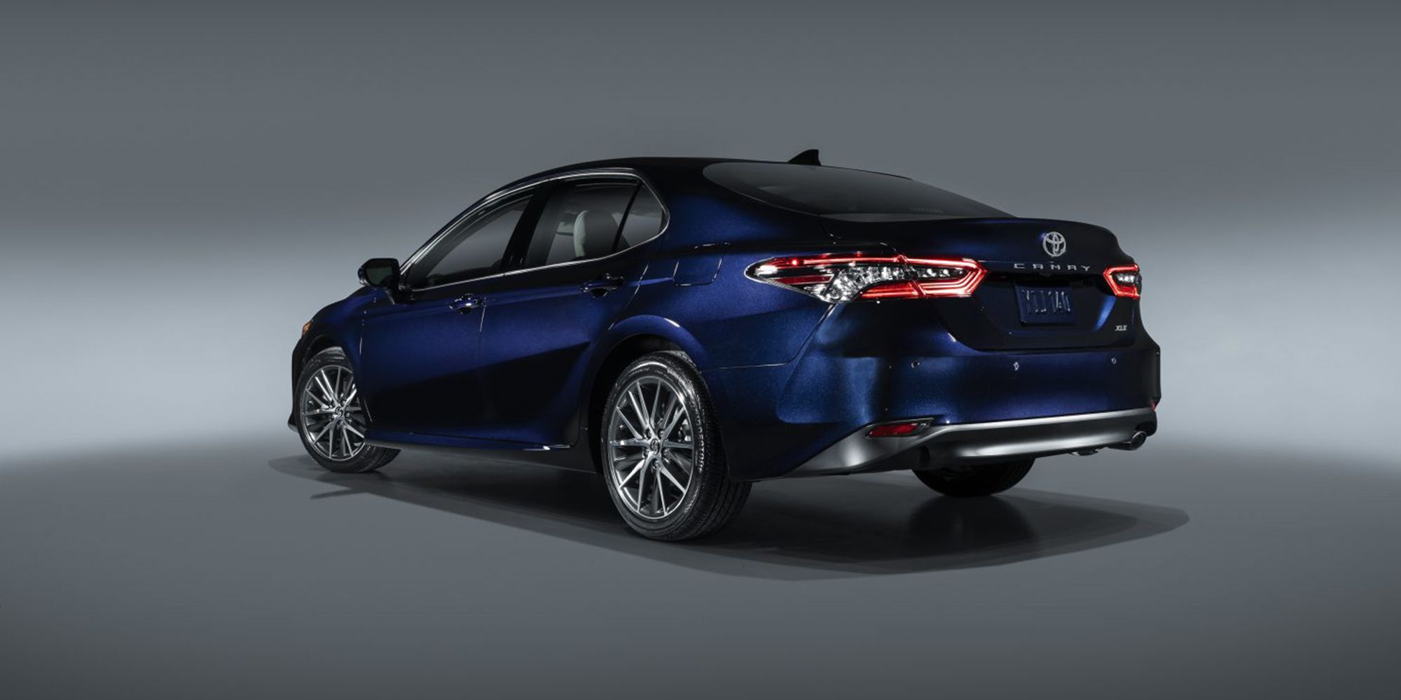 5 Boring Cars That'll Never Break Down (5 Ridiculously Unreliable Cars ...