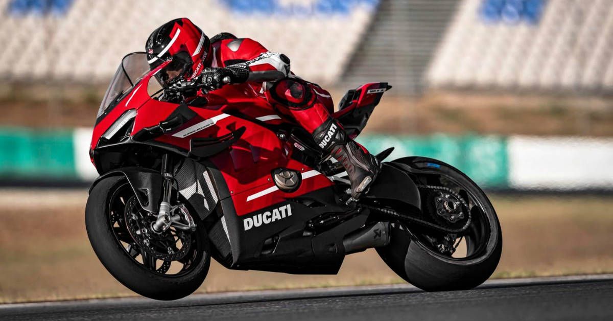 5 Ridiculously Fast European Superbikes (5 Japanese Bikes We'd Rather Own)