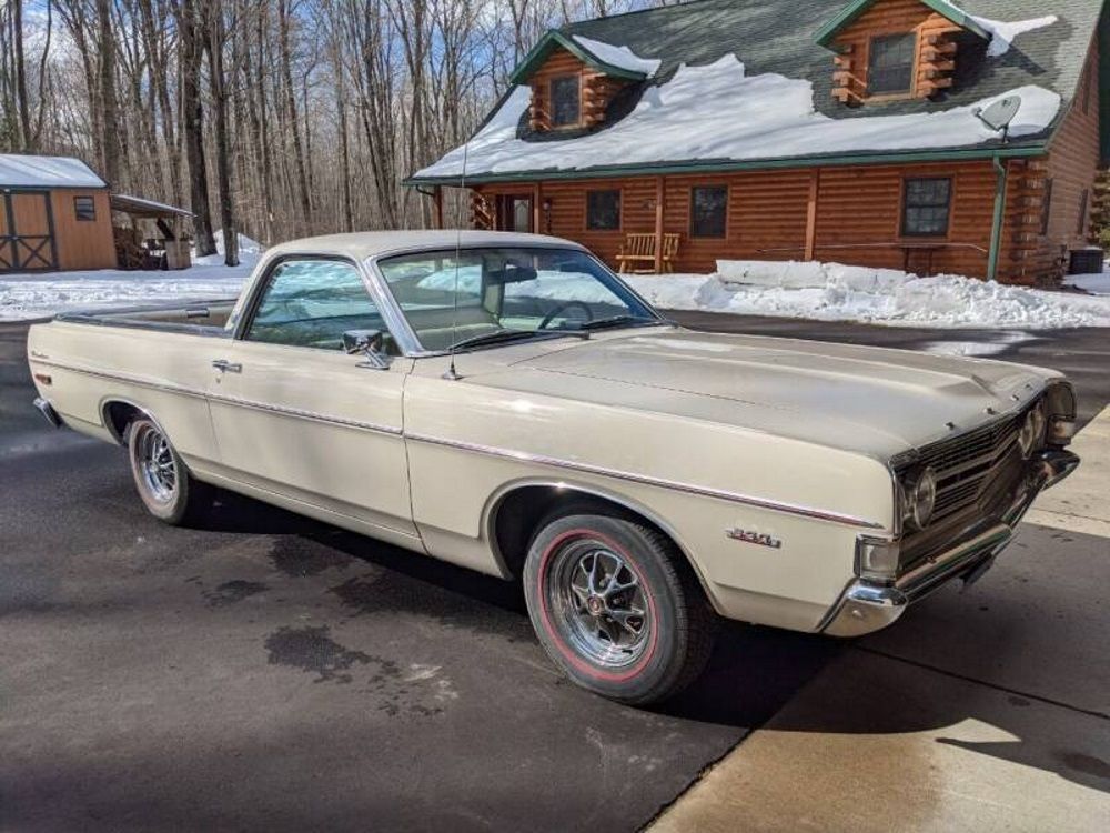 Auction Dilemma: Chevrolet El Camino Vs. Ford Ranchero