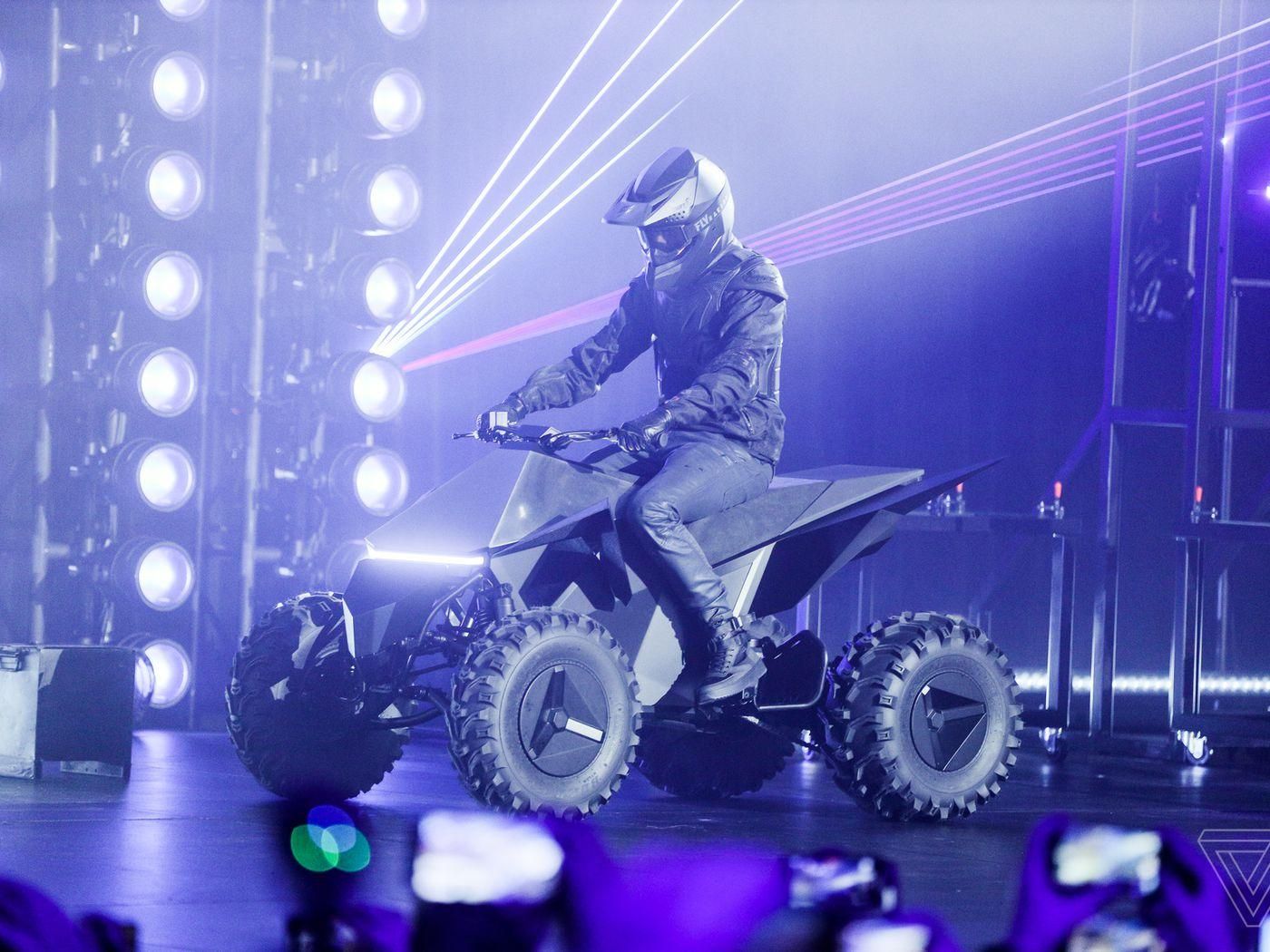 8 Reasons Why The Tesla Cybertruck Is A Game Changer