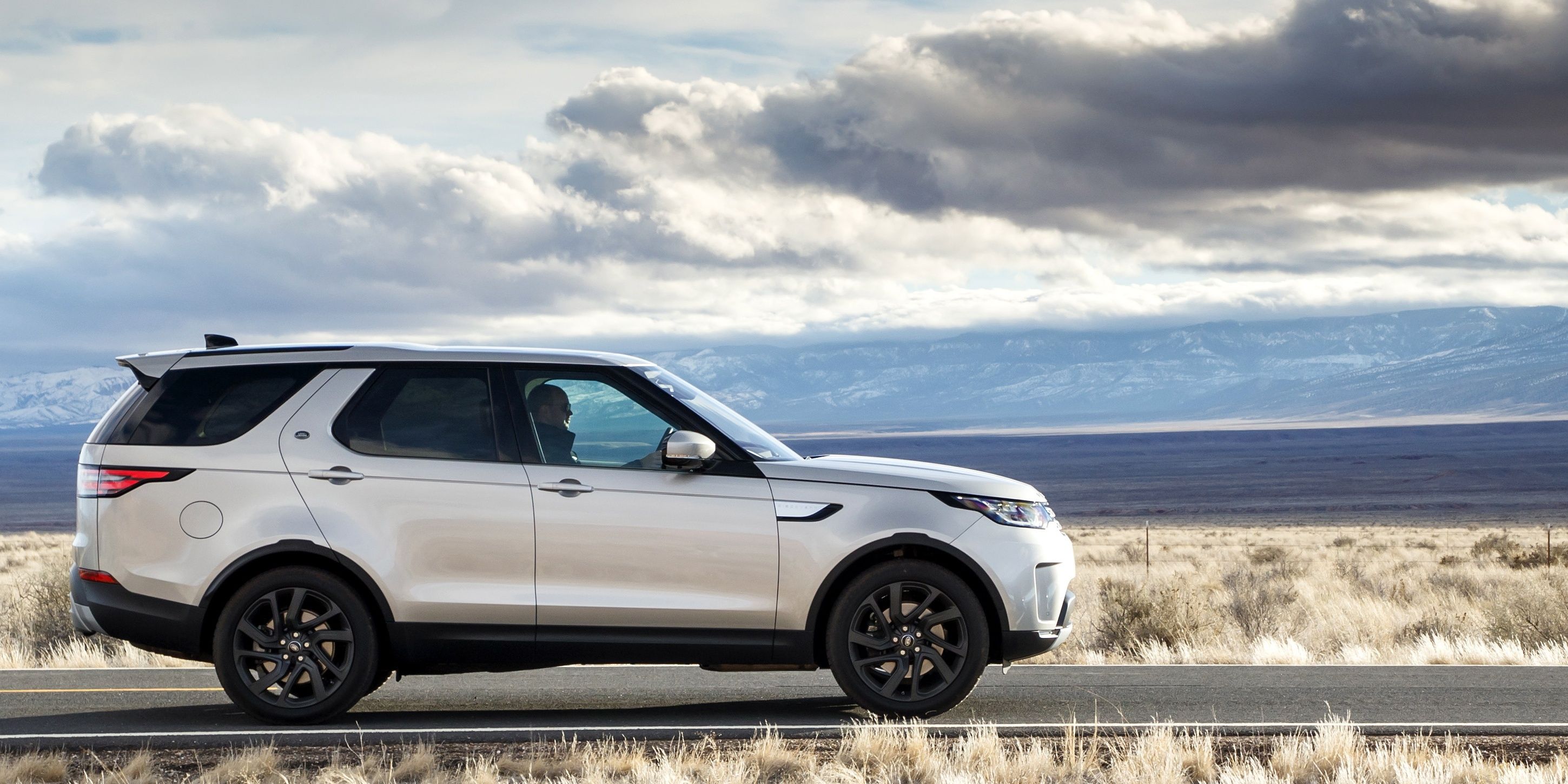 Botched: These 10 Cars Became Uglier After Receiving Facelifts