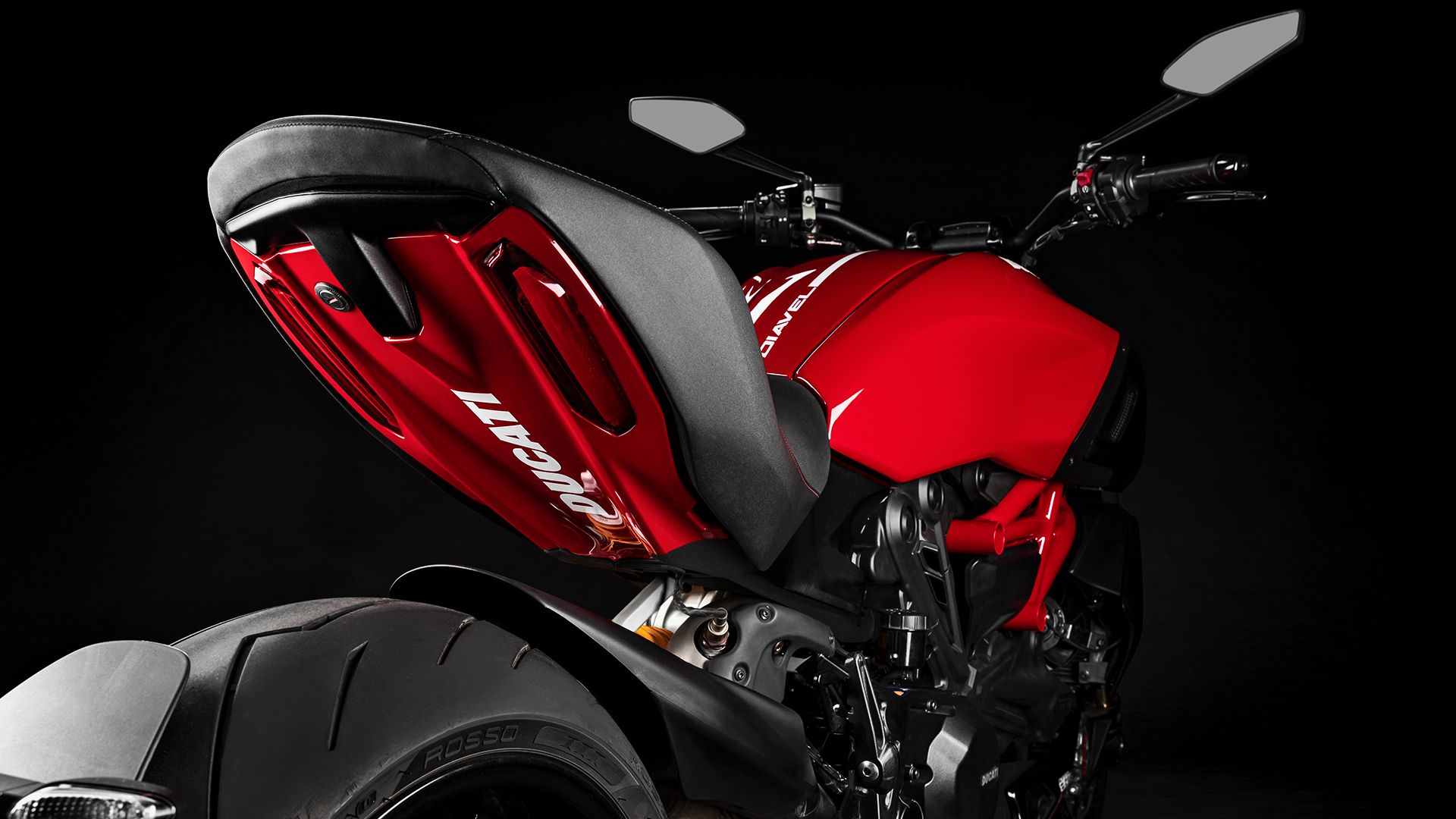 Here's How The Ducati Diavel 1260 Balances Muscle And Agility