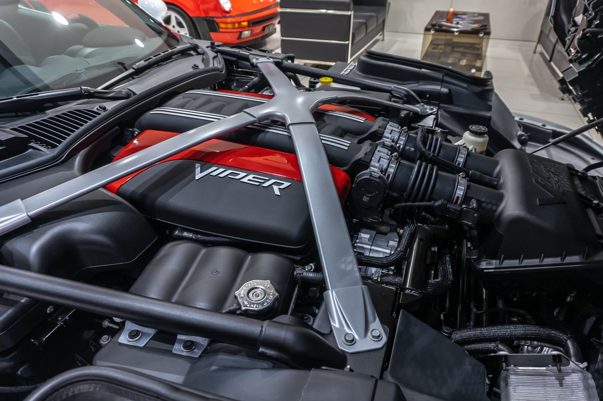 Here's Why We'd Buy The Dodge Viper ACR Over A Corvette C8 Any Day (1 ...