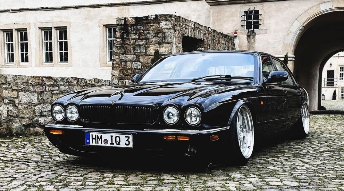 These '90s Beaters Look Sick When Modified