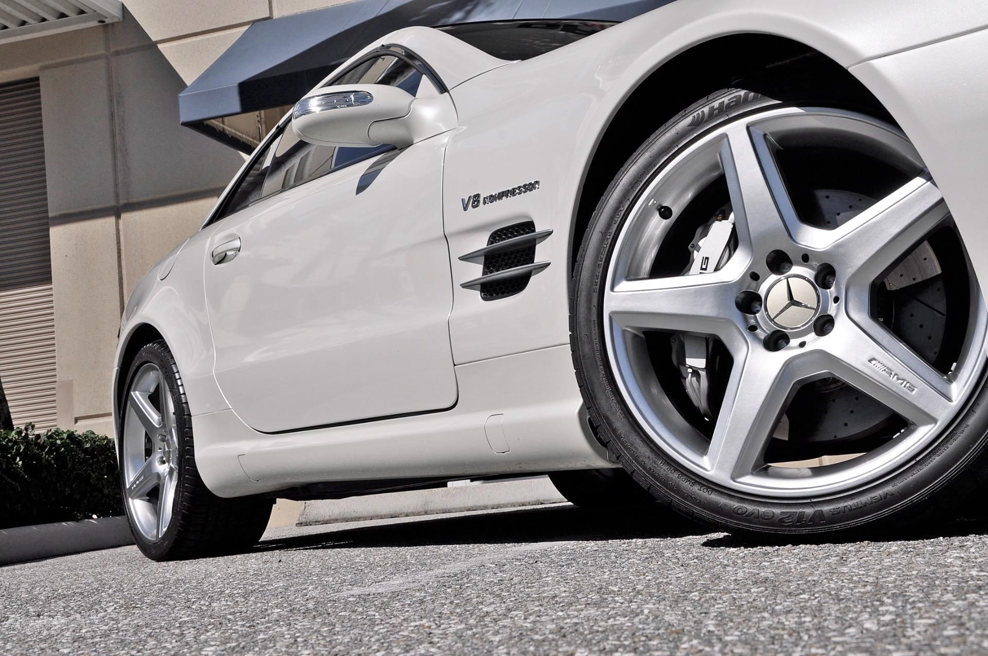Here's What Made The Mercedes SL55 AMG Special
