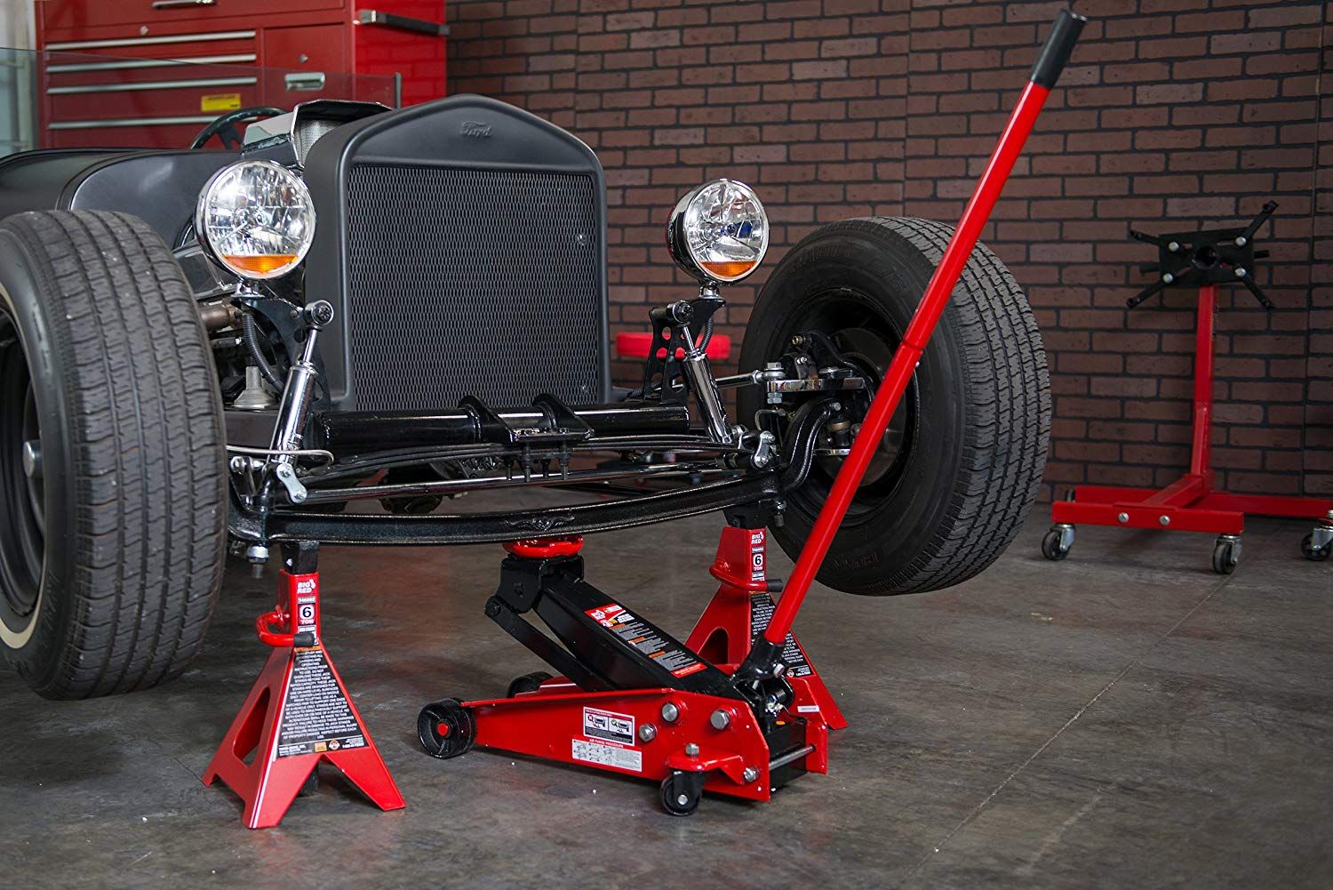10 Essential Things To Bring To A Track Day