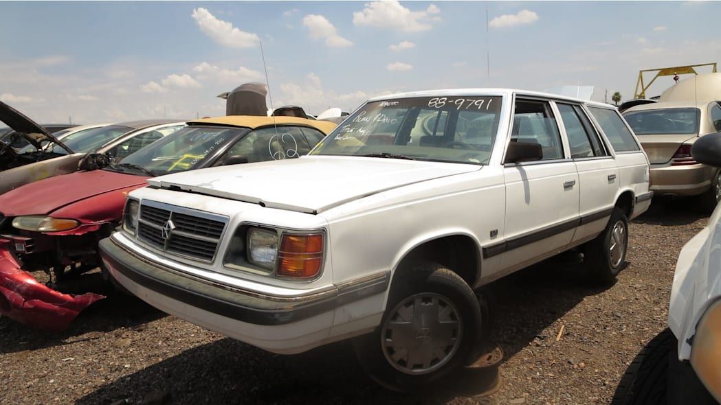 5 Classic Mopar Wagons That You Can Still Find Cheap (5 That Are Worth ...