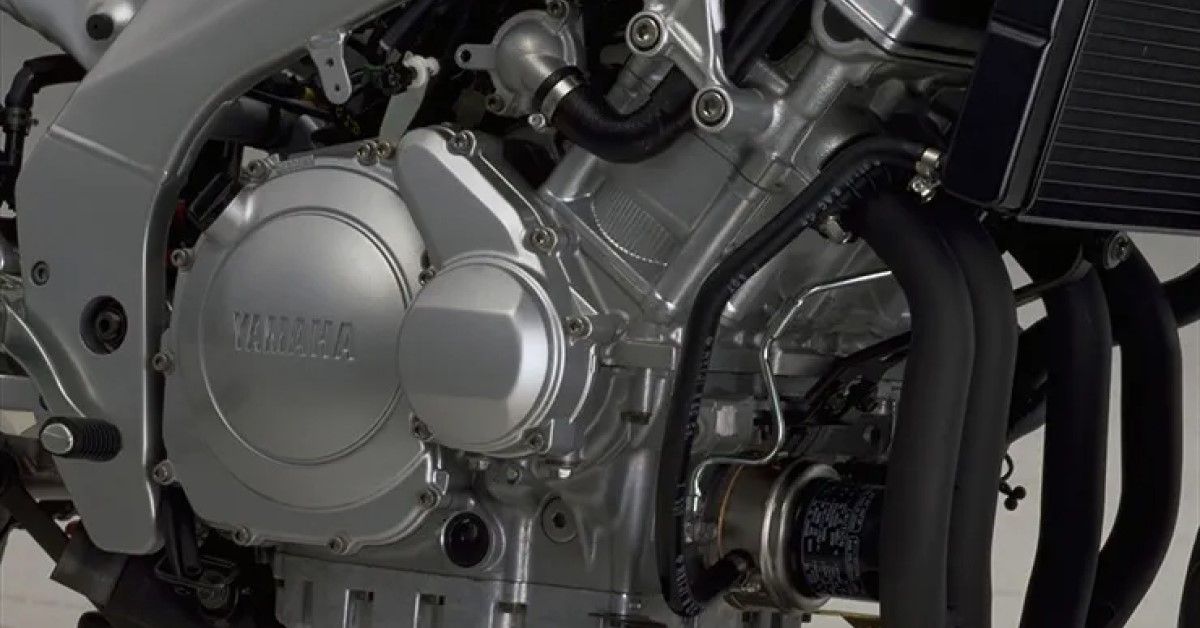 This Is Why We Love The 1996 Yamaha YZF600R