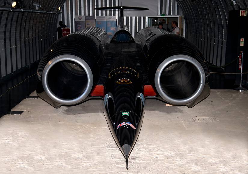 10 Mind-Bending Facts About The World's Fastest Land Vehicle, The ...