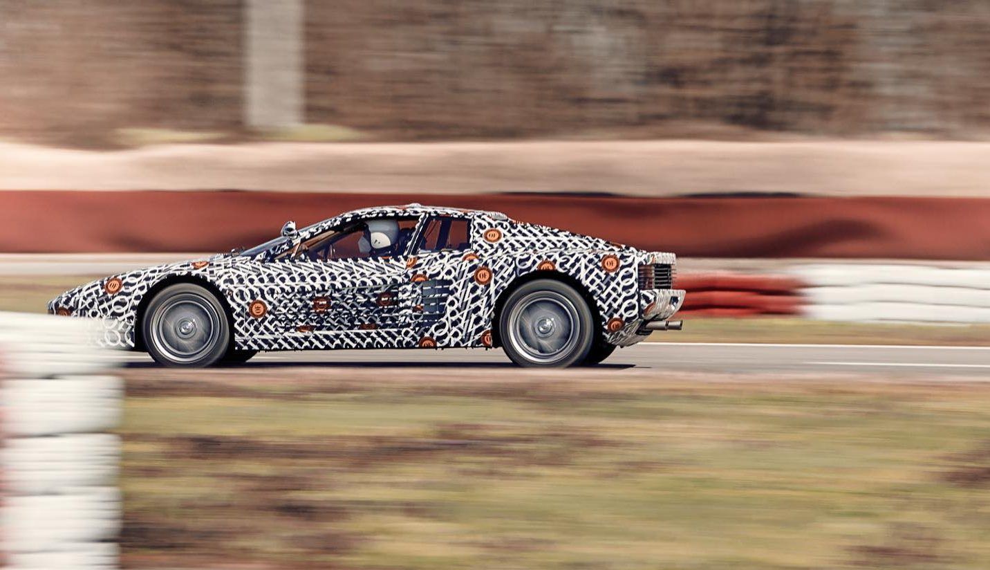 200-MPH Ferrari Testarossa Restomod Previewed By Officine Fioravanti