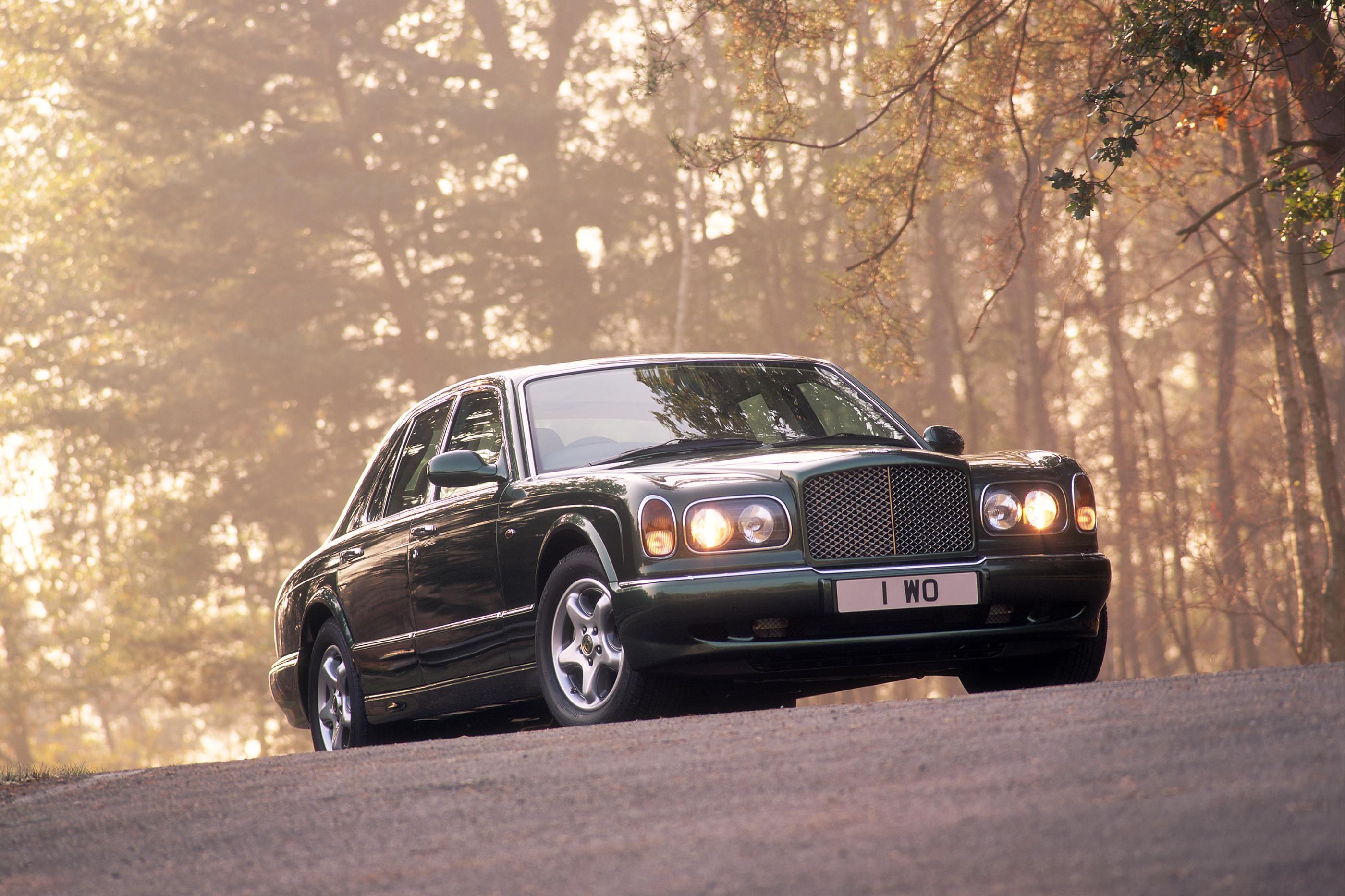 Building Cars At Crewe: A 75 Year History of Bentley's Historic Factory