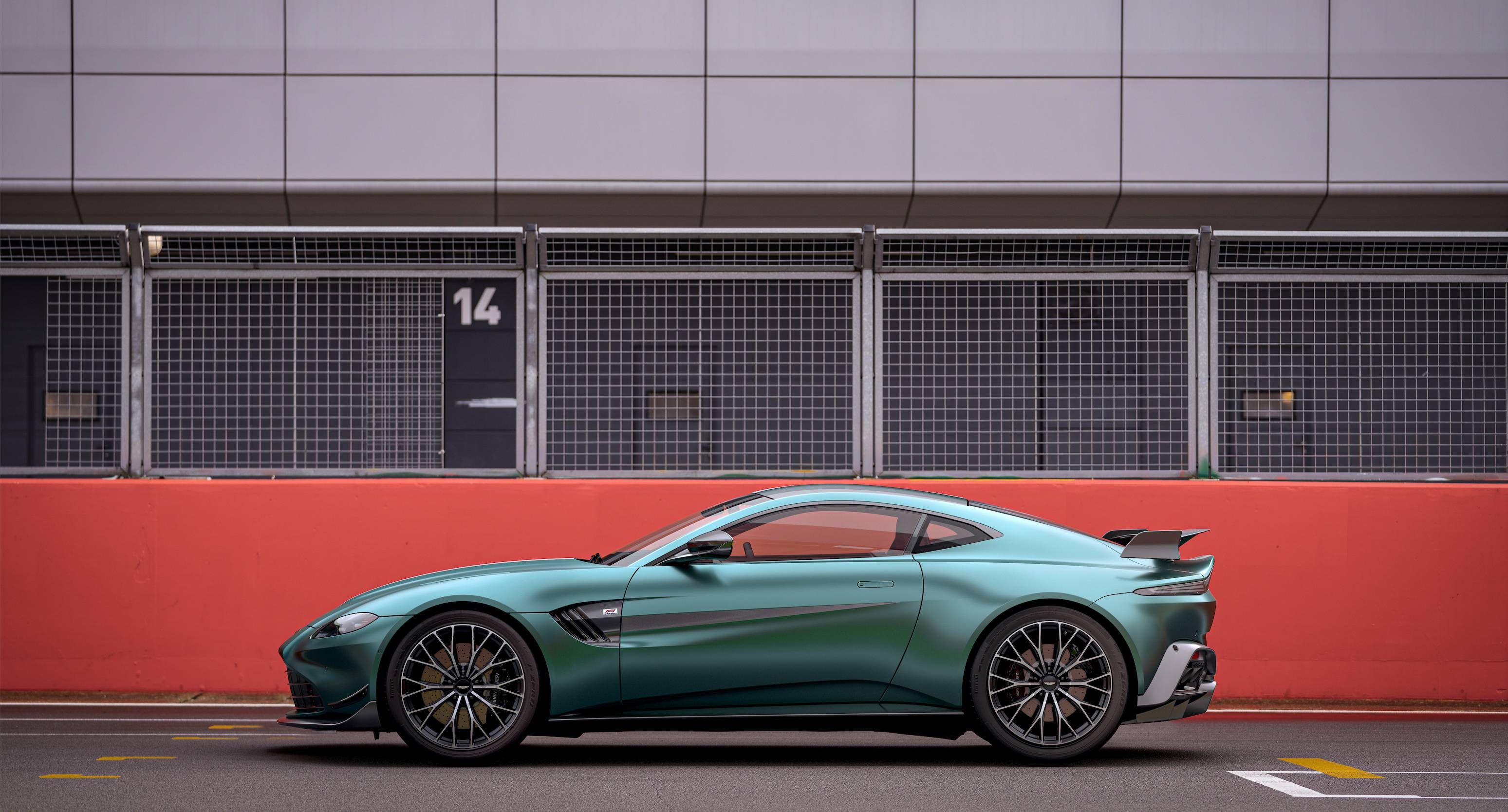 Aston Martin Vantage F1 Edition Has Its Focus On The Track