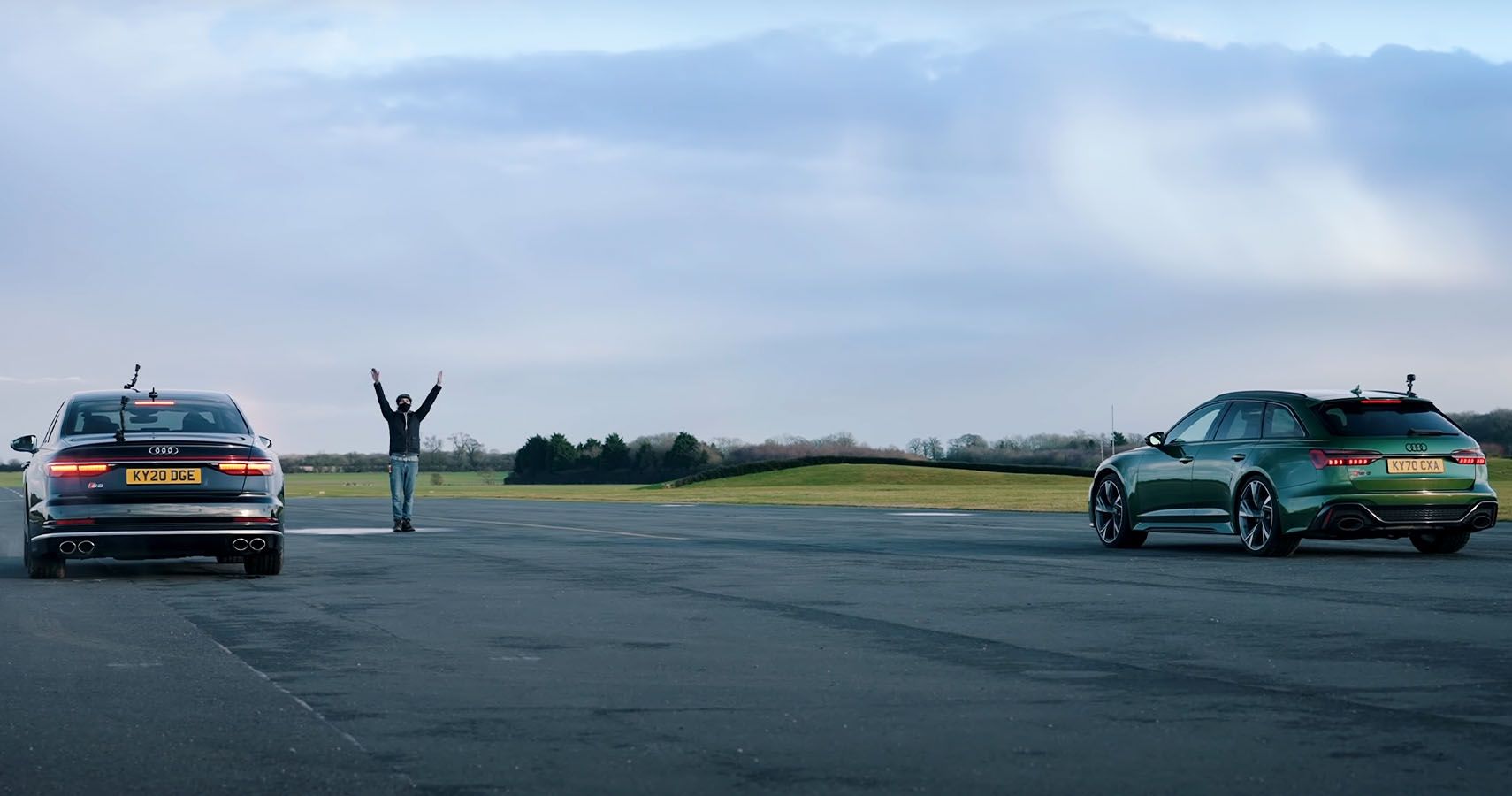 Two Uber Audis: RS6 Avant Vs S8 Sedan Drag Race