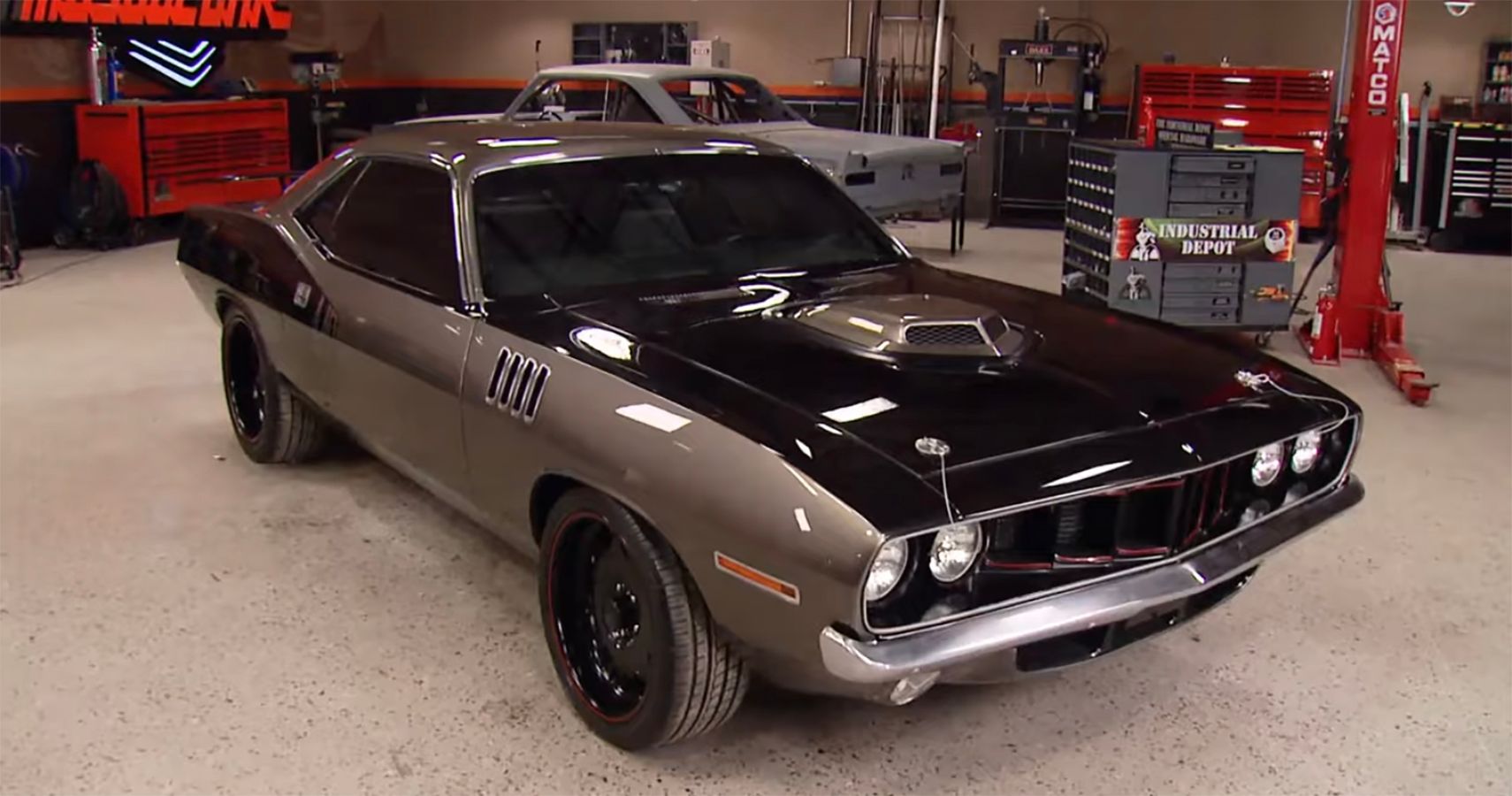 Watch UFC Prez Dana White's 'Streetfighter' Cuda Go From Stock To Restomod