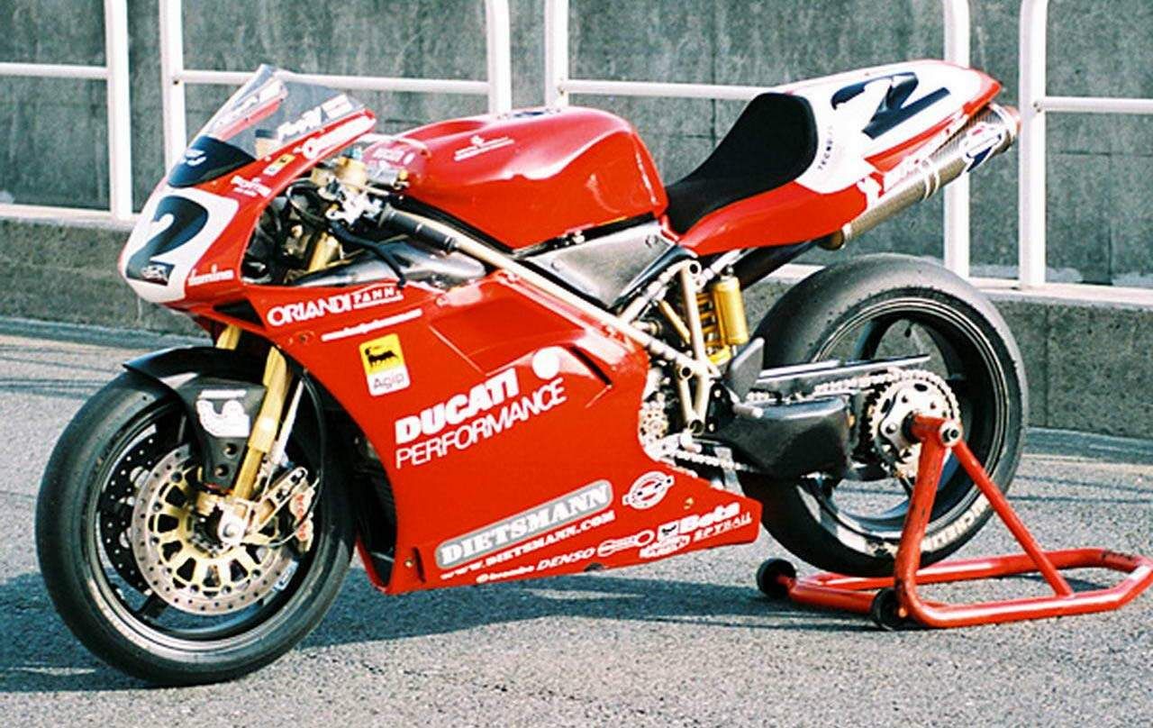 9 Things Only True Enthusiasts Know About The Ducati 916, 996 And 998