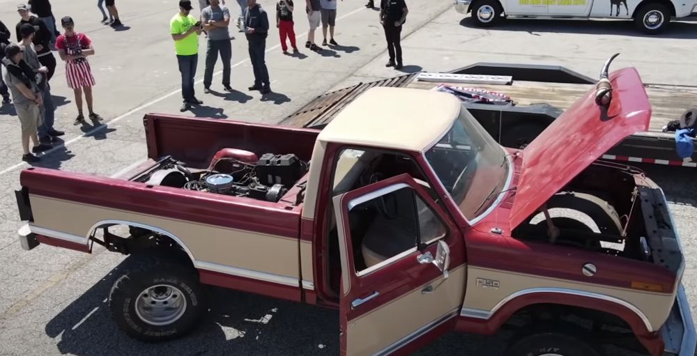 Someone Built This Ford F-150 Backwards, But It Can Still Spin A Mean Donut