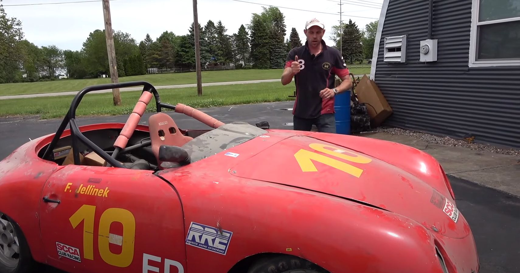 YouTuber Dismantles A Porsche 956 In Minutes Using Just A Knife