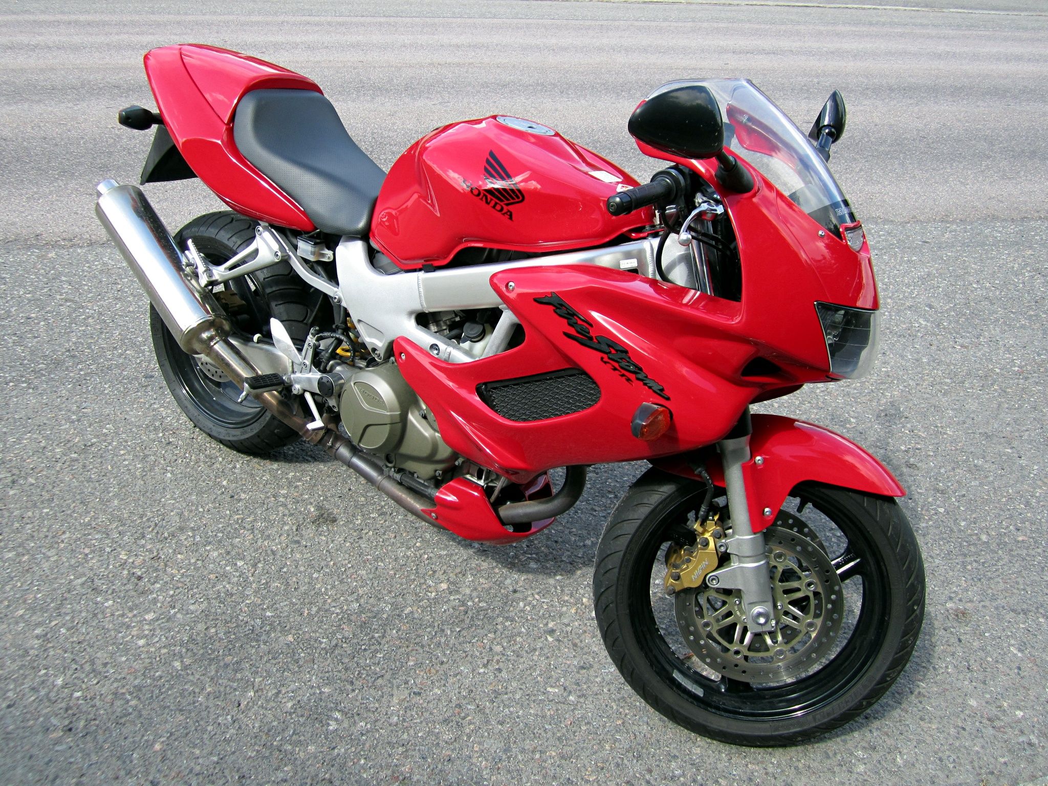 12 Fastest Motorcycles Under $5,000 (And 11 That Cost More Than A Supercar)