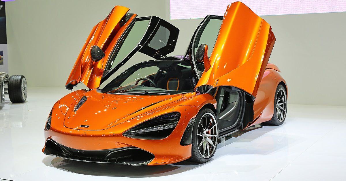 Here's How The McLaren 720S And Ferrari F8 Tributo Compare