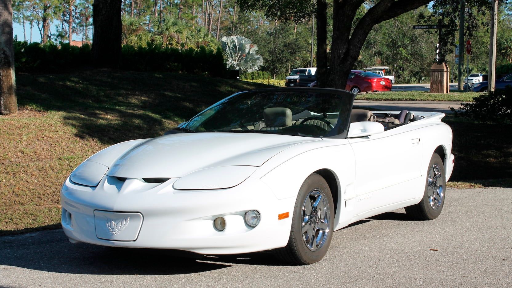 10 Reasons Why The 2002 Pontiac Firebird Is An Underrated Muscle Car