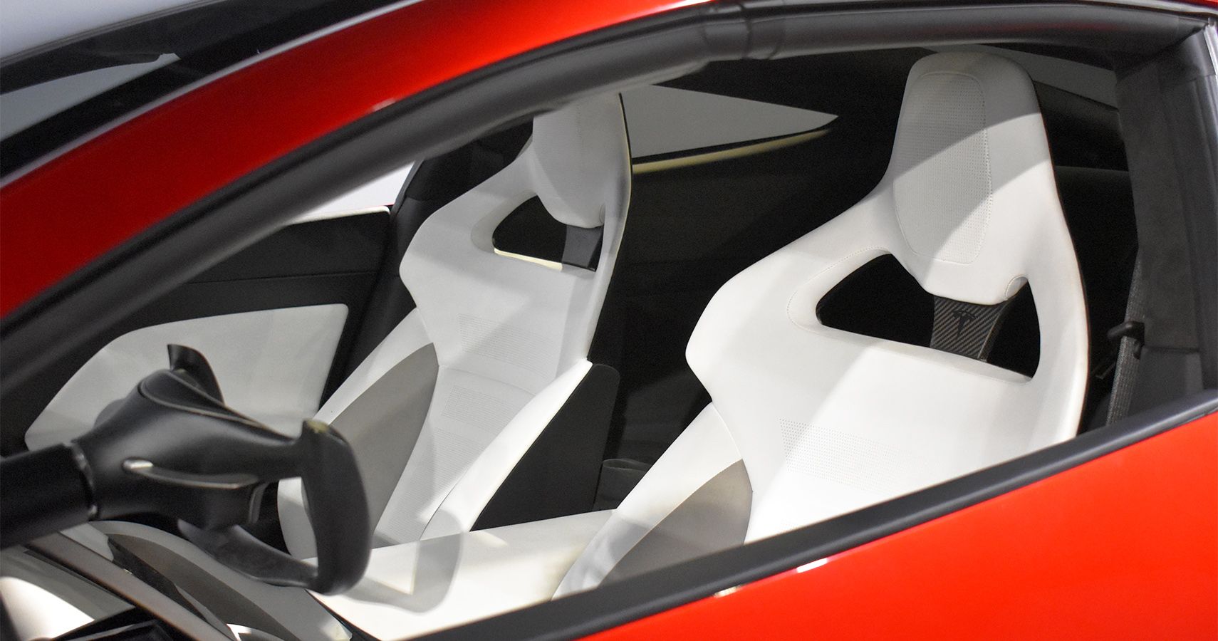 EXCLUSIVE: First Shots Of The New Tesla Roadster At The Petersen Museum