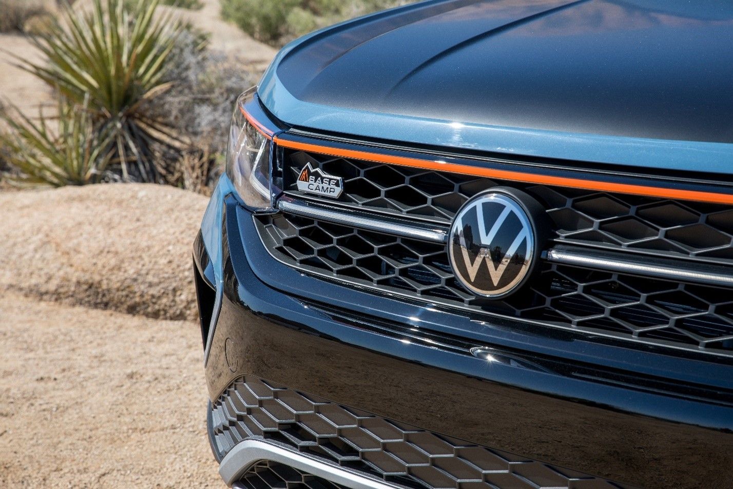 The Taos Basecamp Concept Shows Us That VW's Smallest SUV Can Be a ...