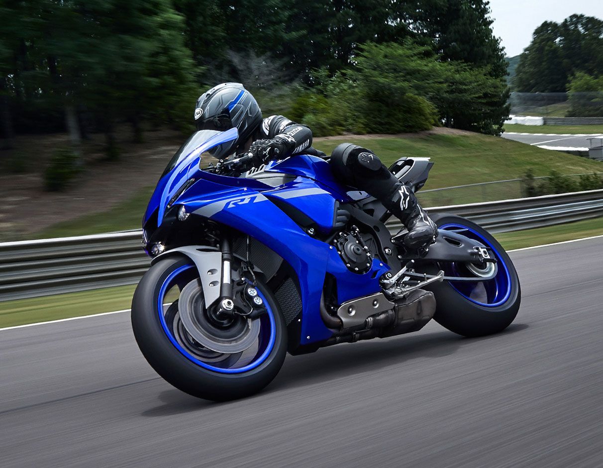 10 Things You Need To Know Before Buying A Yamaha R1