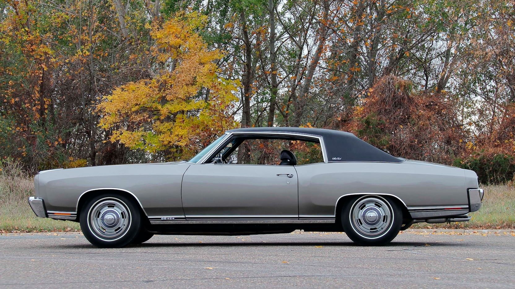 These Classic Muscle Cars Had Some Incredible Luxury Features