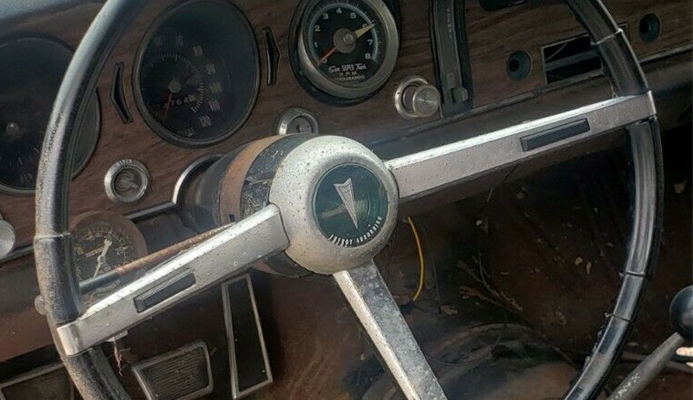 No Driver-Side Door? No Problem: 1968 Pontiac GTO Is Still A Great Barn ...