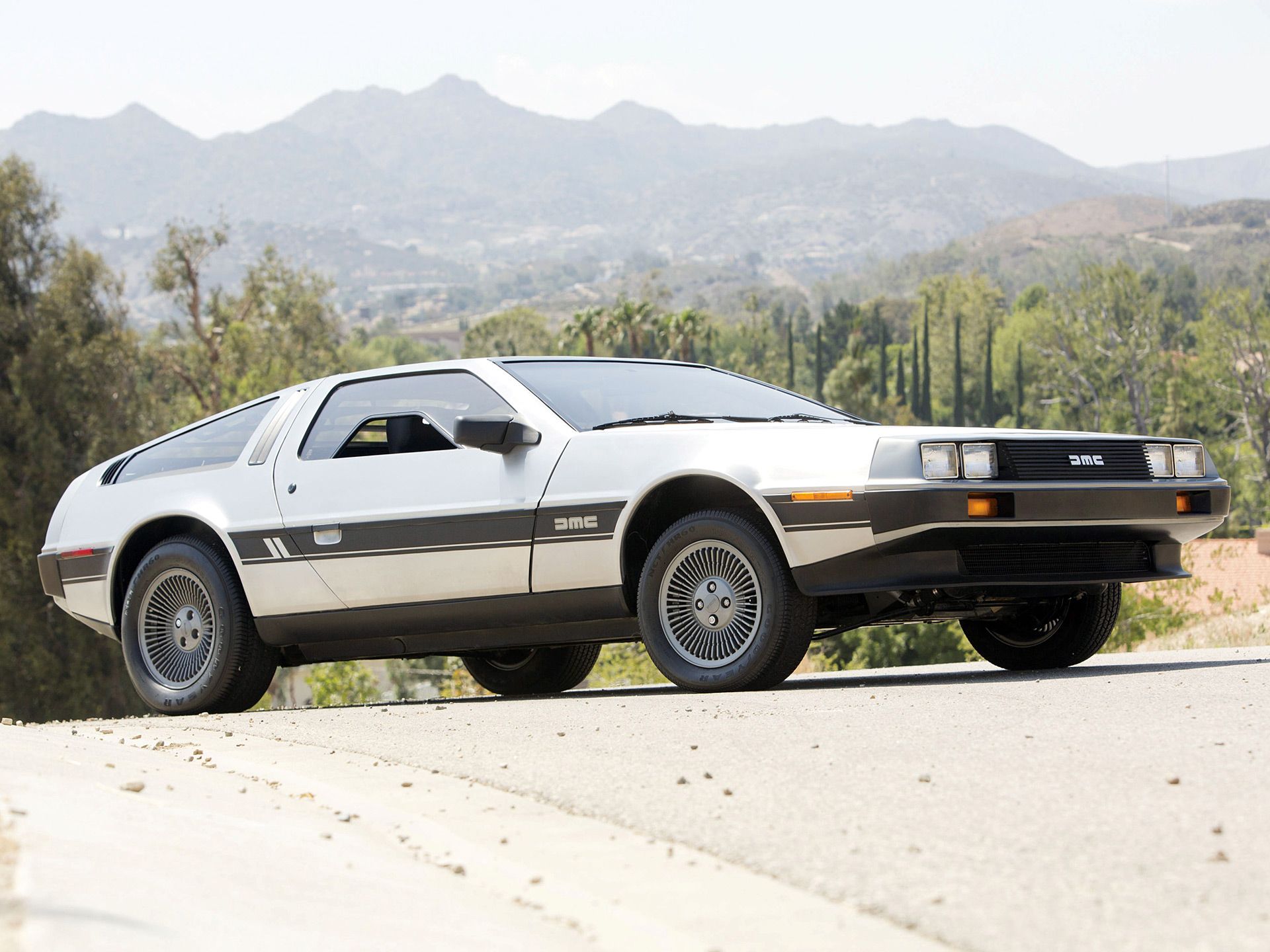10 Things Everyone Forgot About The DeLorean From Back To The Future