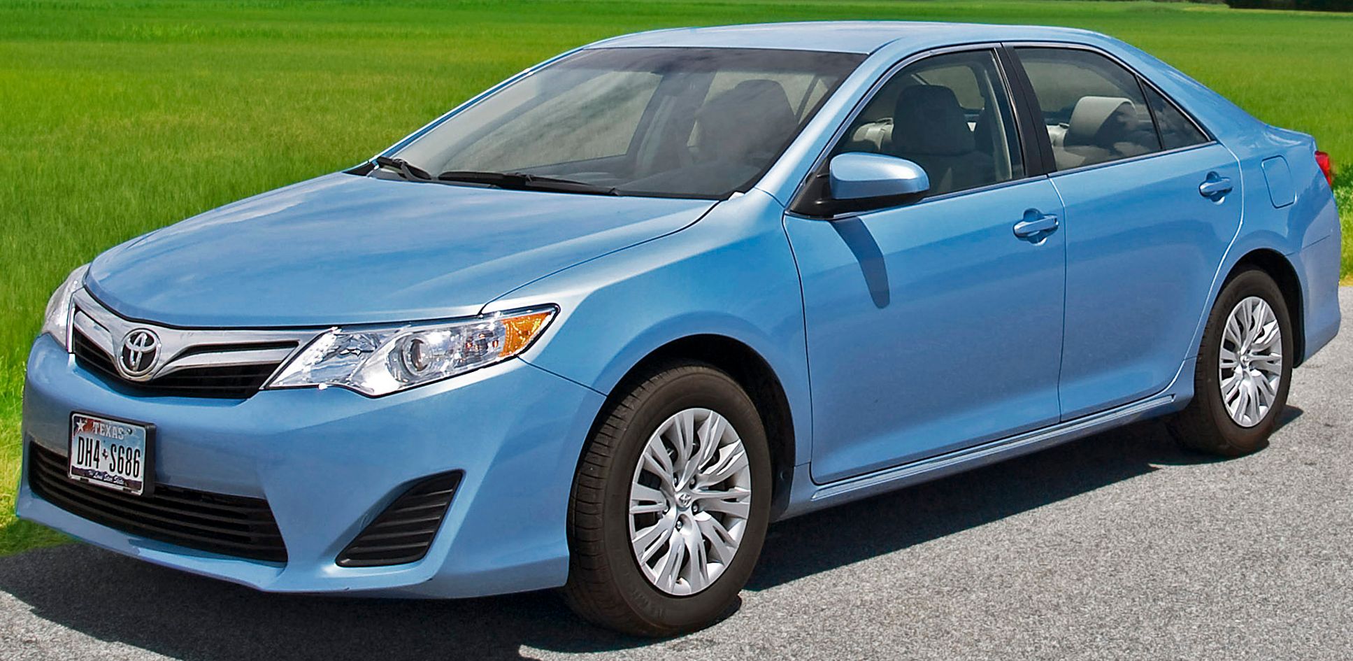 These Are The Reasons Why The Boring Toyota Camry Became A Best-Seller