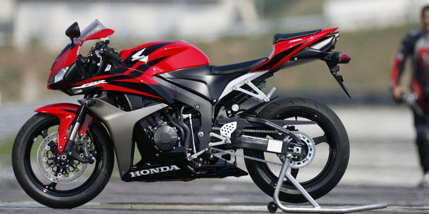 Here Are The Best 2000s Sports Bike Deals We Found