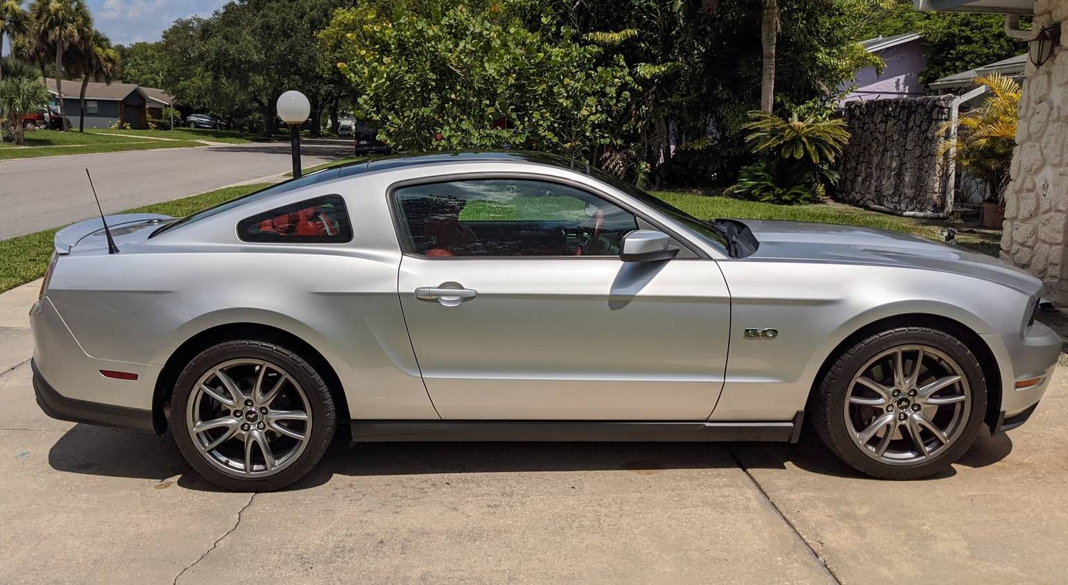 5 Reasons Why The Mustang Mach E Is Awesome (5 Reasons Why It's A ...