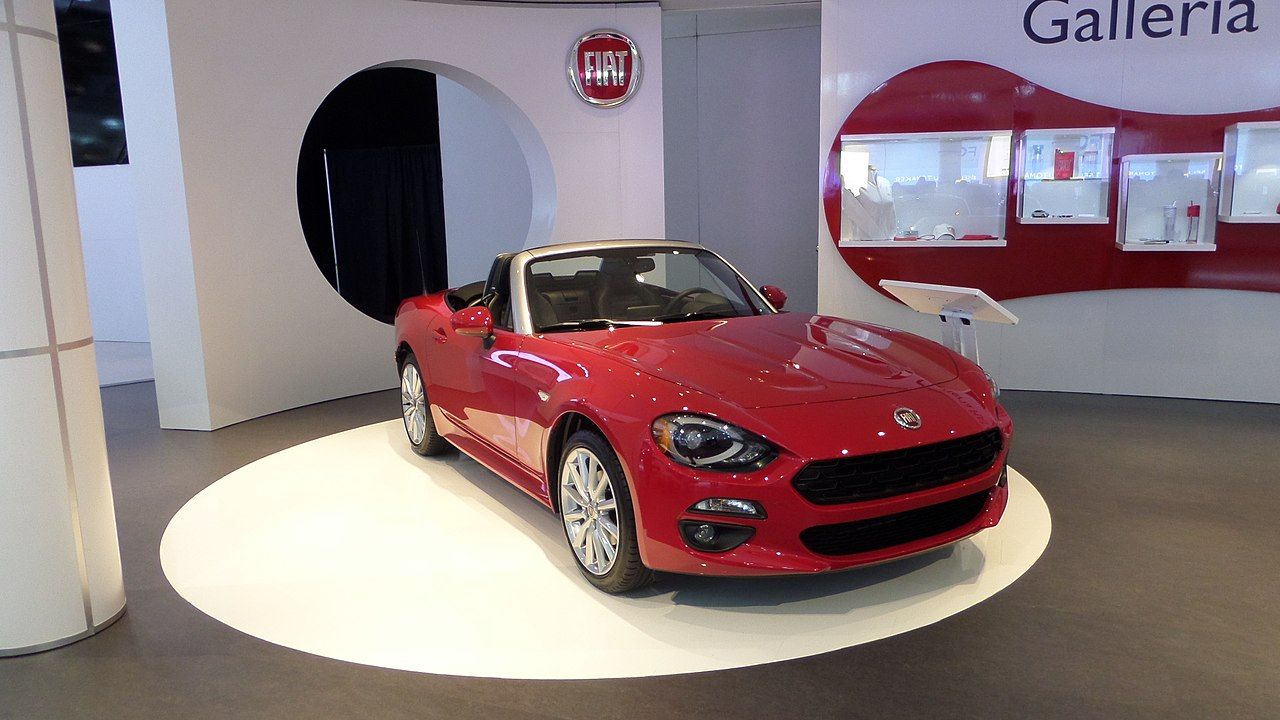 Here's How The 2021 Fiat 124 Spider Compares With The Mazda MX5 Miata