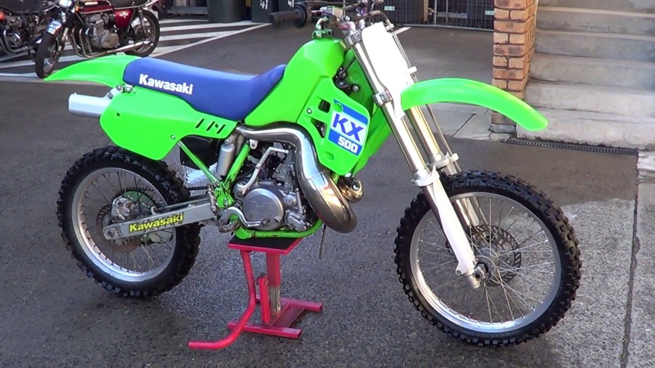 10 Reasons Why We Still Love 2-Stroke Engines