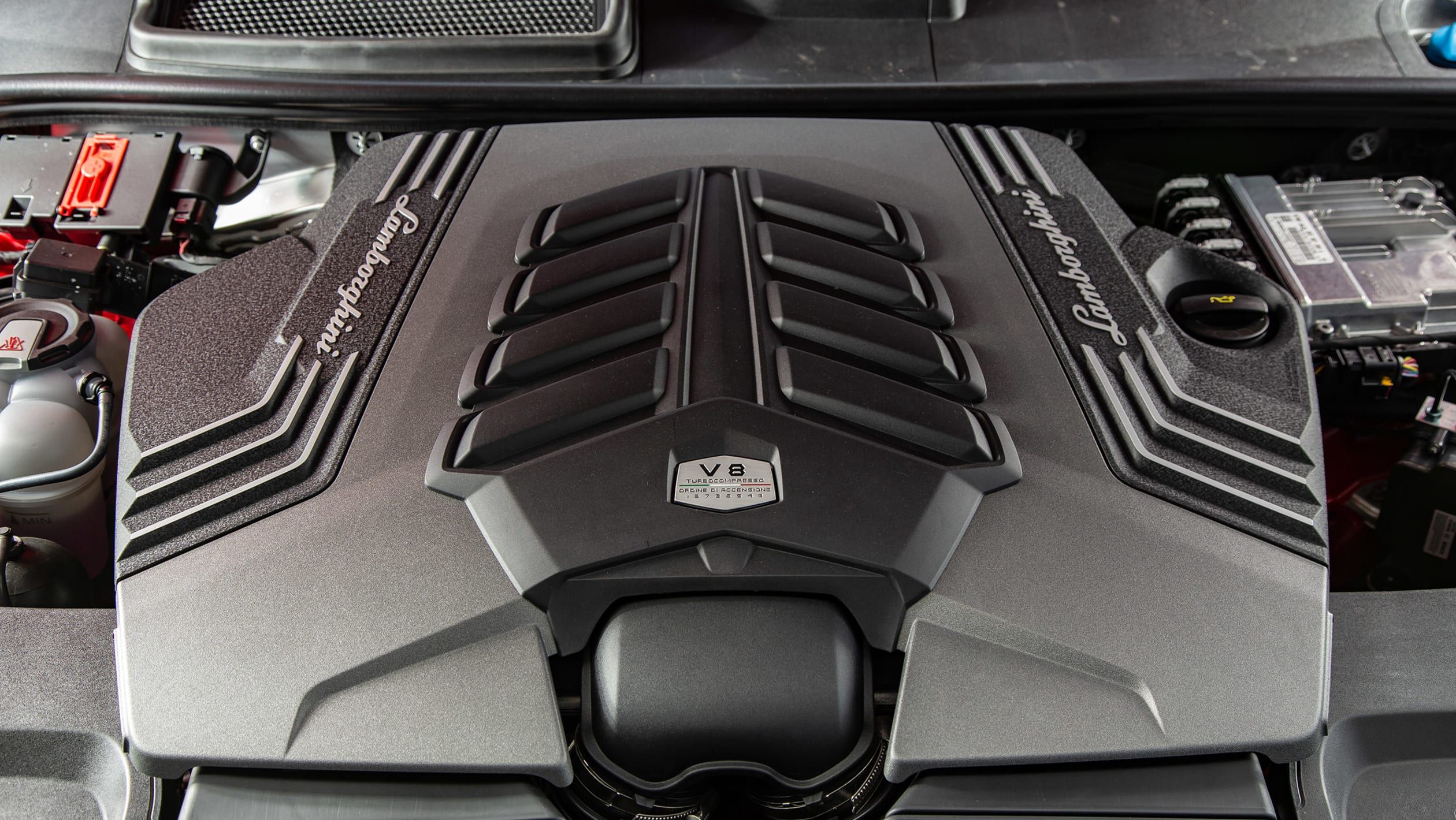 These Are The Coolest Features On The 2021 Lamborghini Urus