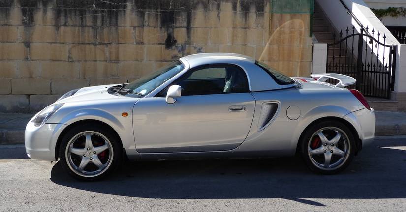 Here's Why the Toyota MR2 Spyder Wasn't A Let Down