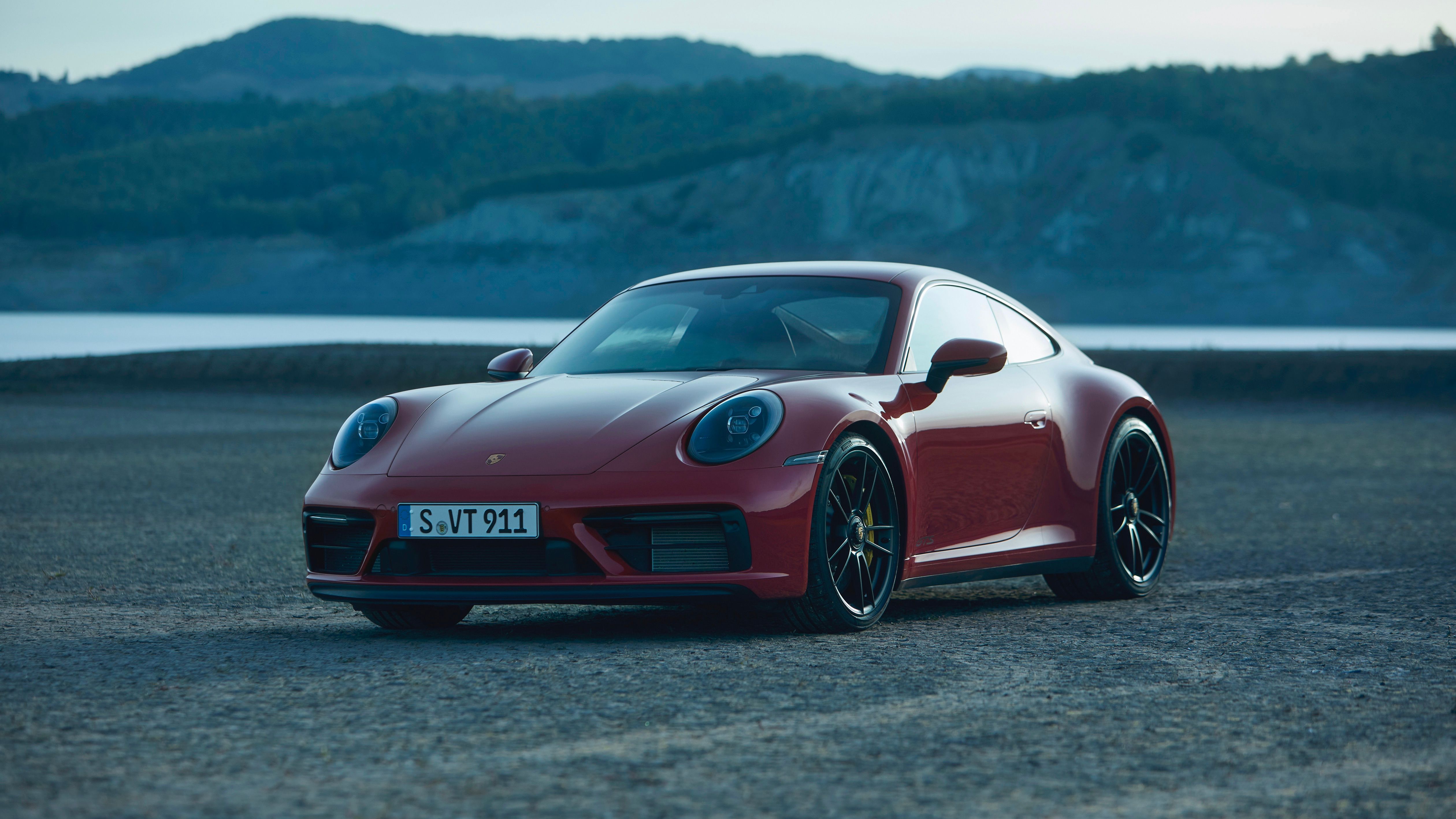 Here's Everything You Need To Know About The New Porsche 911 GTS