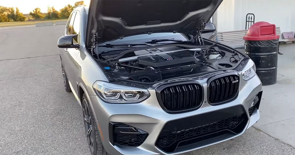 Jeep Trackhawk Vs BMW X3 M Makes For Incredibly Loud Drag Race, But Not ...