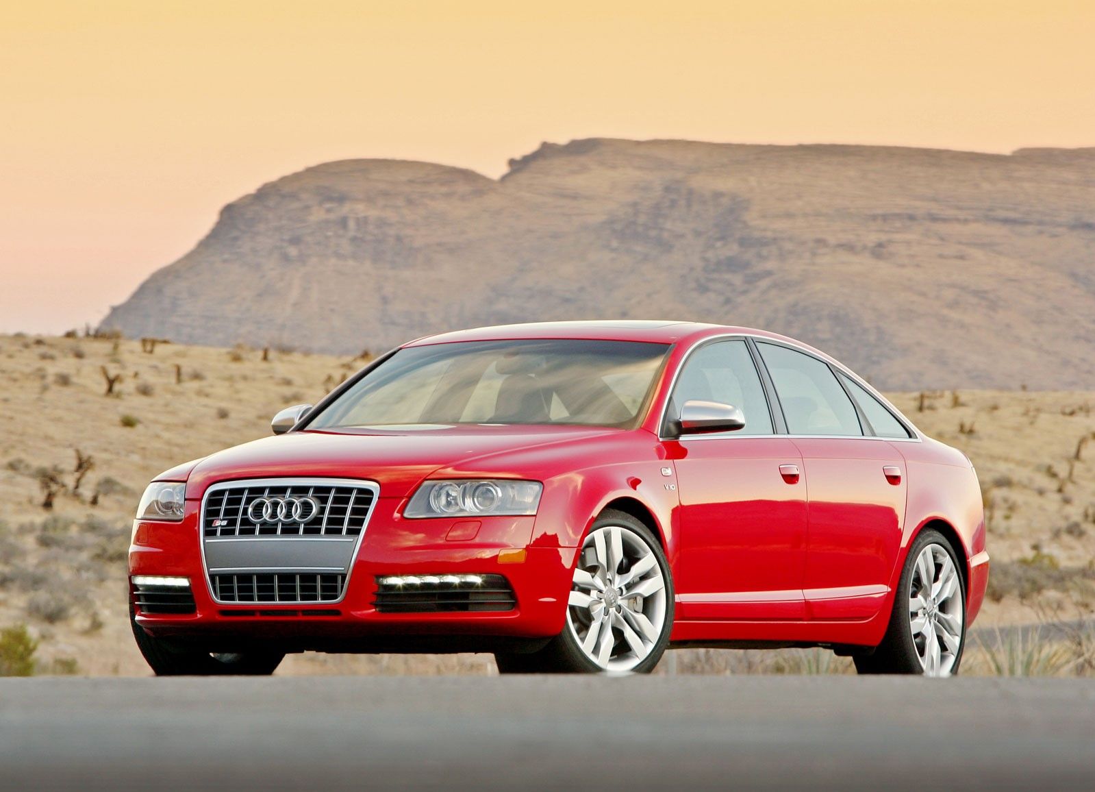 5 Used V10-Powered Sports Cars That Are Massive Bargains (5 That Cost A ...