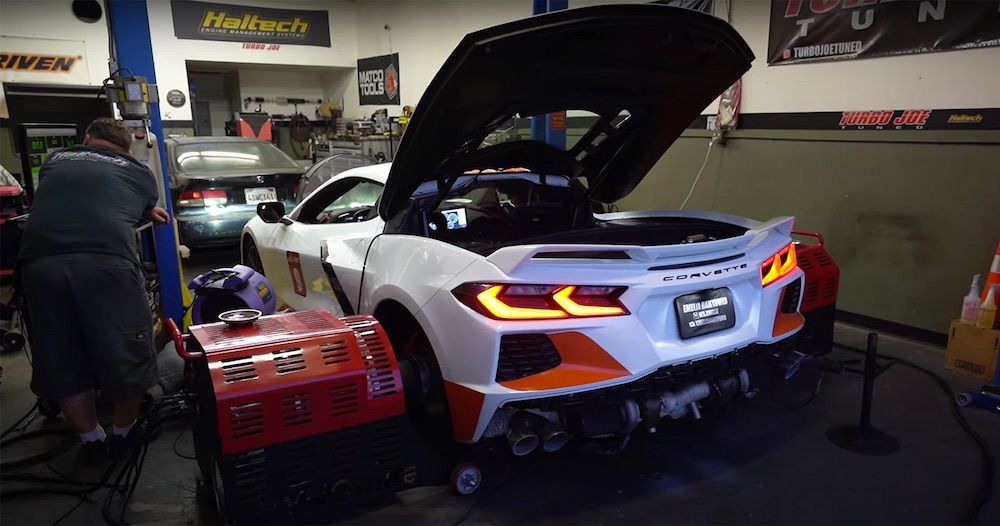 Emelia Hartford Reclaims World's Fastest C8 Corvette Record
